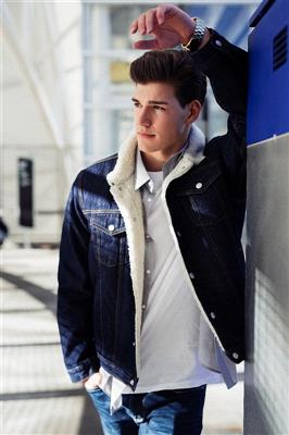 Drake Kuyper - Male Model - Donna Baldwin Agency